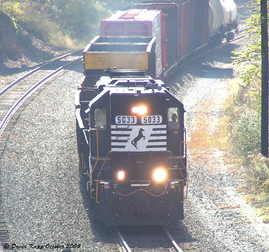 NS H3W headding north out of Milton, PA.